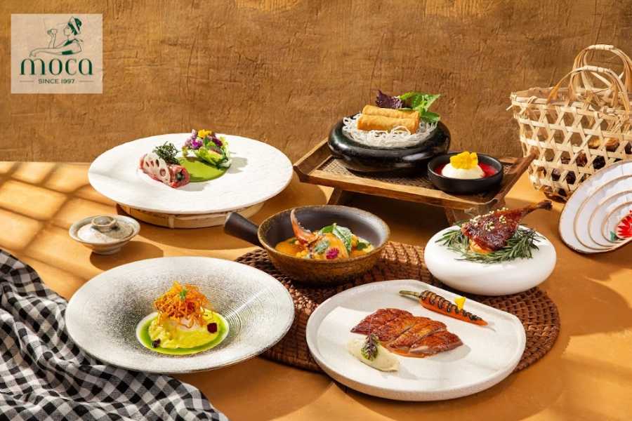 The Art of Discerning Taste: Exploring Food for Connoisseurs at Moca Dining