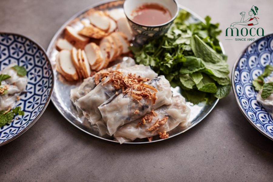 The Essence of Banh Cuon: A Culinary Journey into Vietnamese Delicacy ...
